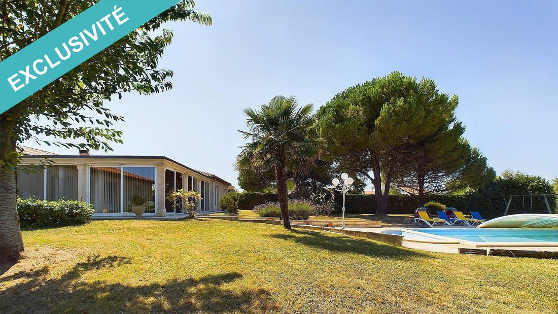 Aytre Plage Maison Plain Pied 5 In Aytré, Nouvelle Aquitaine, France ...