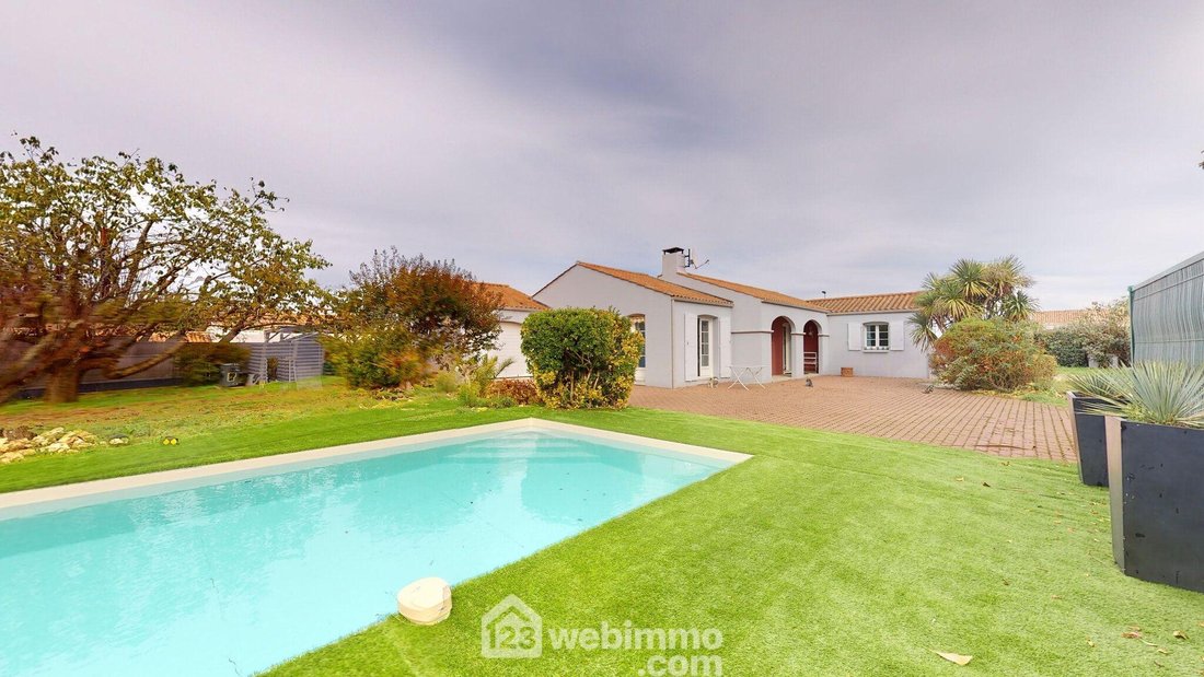 Maison 138m² Jard Sur Mer In Jard Sur Mer, Pays De La Loire, France For ...