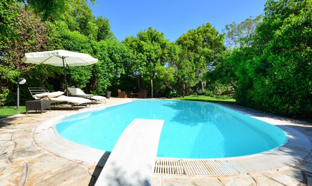Residential Property For Sale In Lizzanello (Italy) In Merine, Apulia ...
