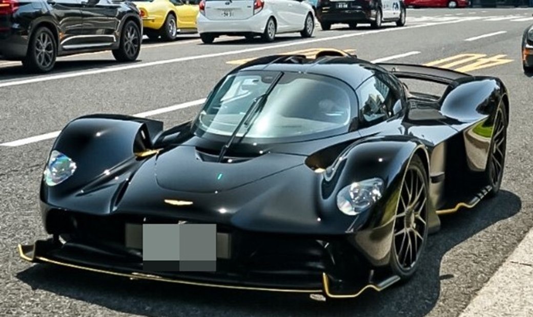 2023 Aston Martin Valkyrie In Shinjuku City, Tokyo, Japan For Sale ...