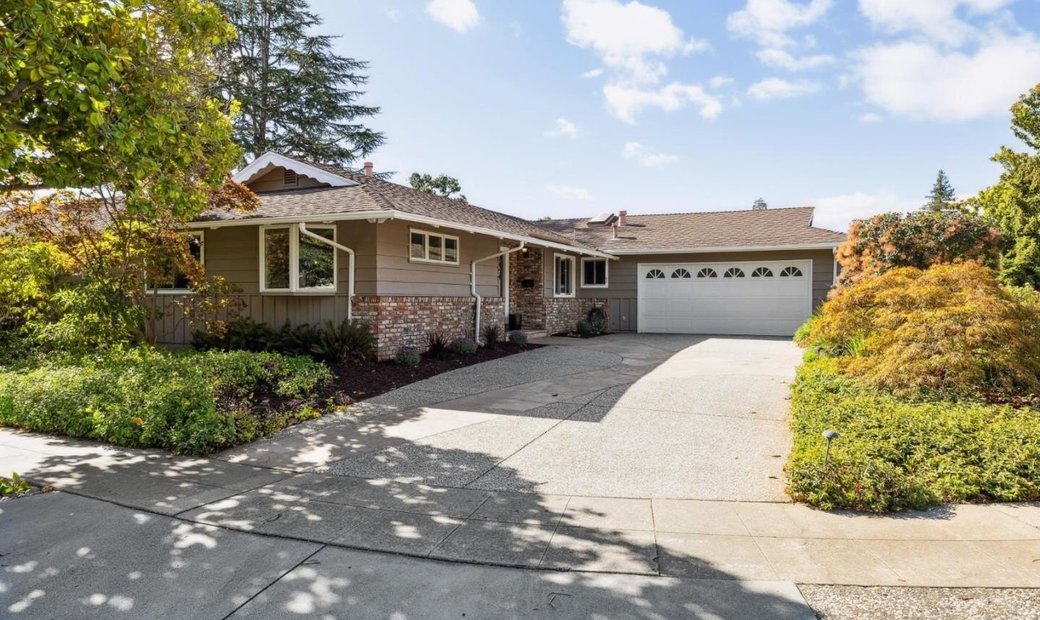 Spacious Ranch Style Home In A In Sunnyvale, California, United States ...