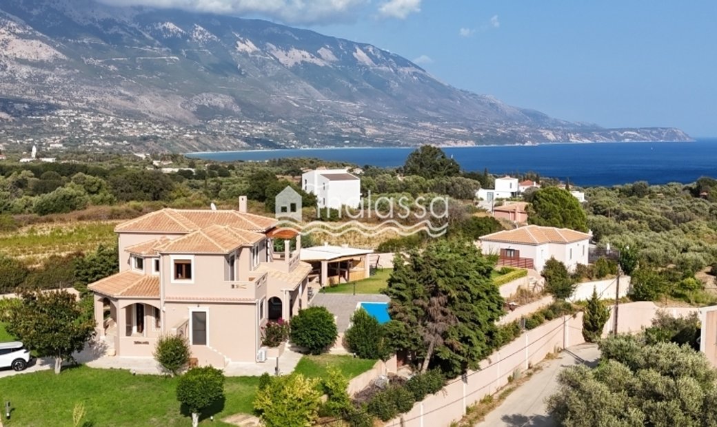 Luxurious Two Storey Villa With An Impressive View Spartia In Spartià ...