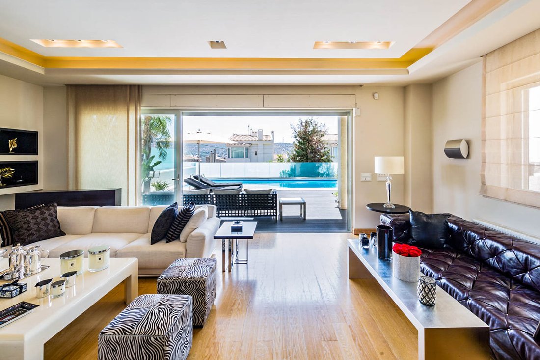 Luxury Villa With Private Pool In In 1st District Of Athens, Attica ...