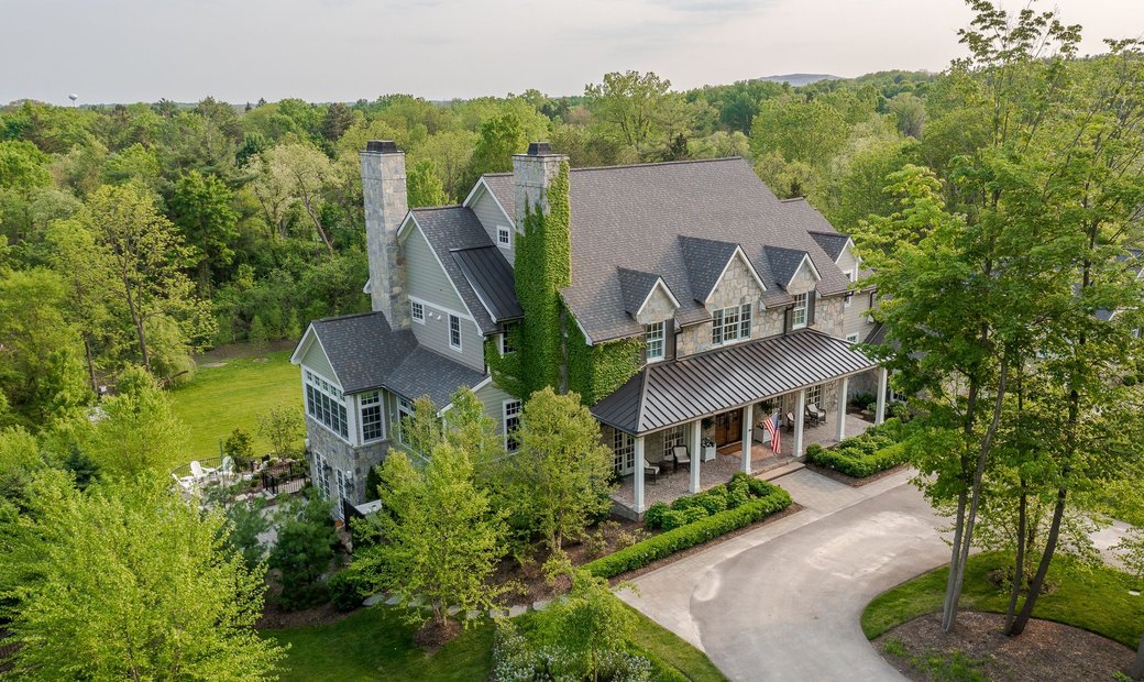 6 Bedrooms Single Family Detached In Novi, Michigan, United States For ...