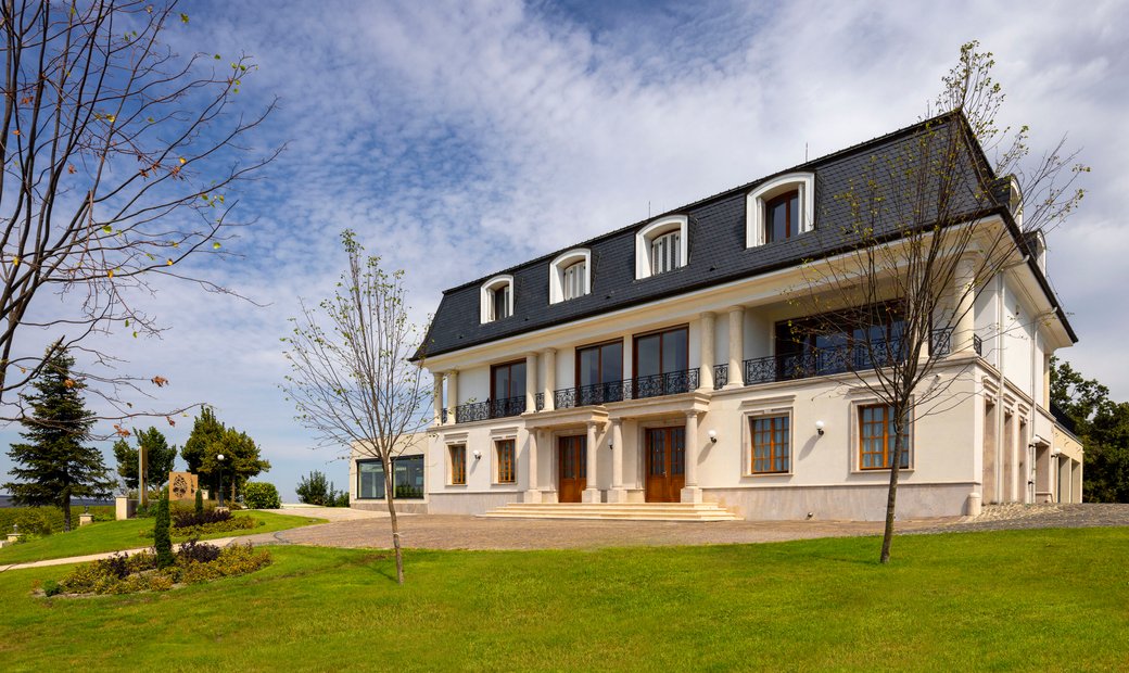 Beautiful Villa With A Huge Garden In Budajenő, Pest County, Hungary ...