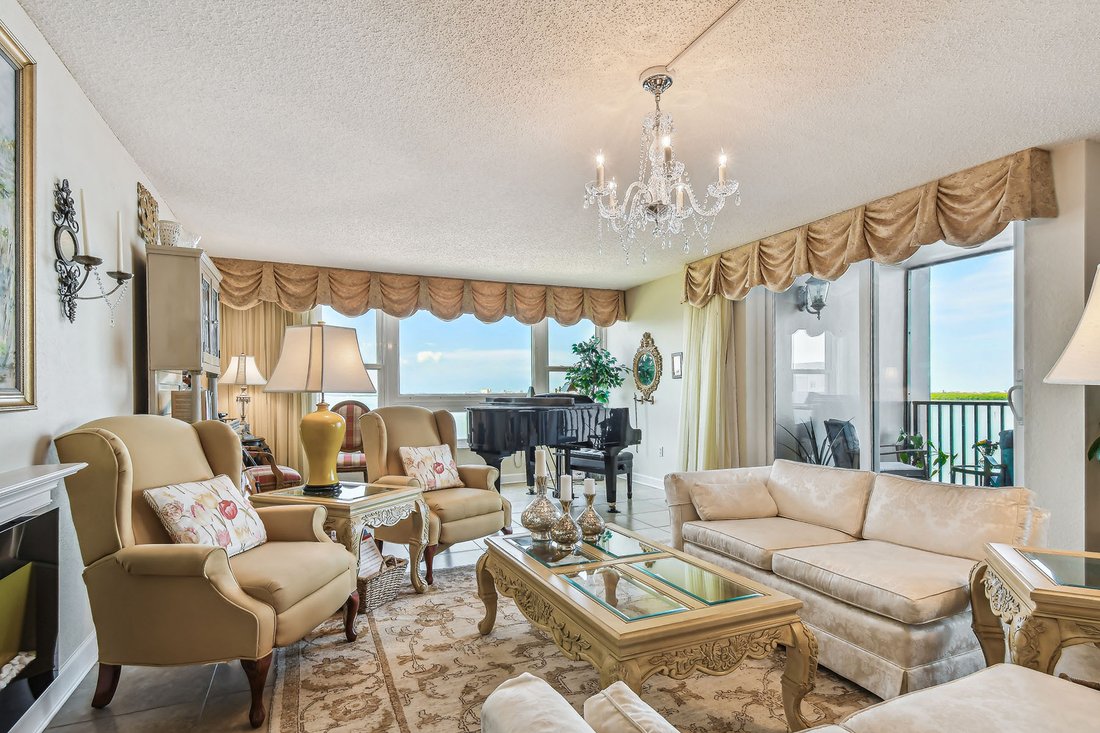 . In Dunedin, Florida, United States For Sale (14626576)
