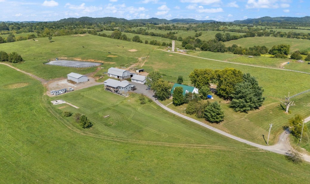 Farm And Agriculture Crab Orchard In Crab Orchard, Kentucky, United ...