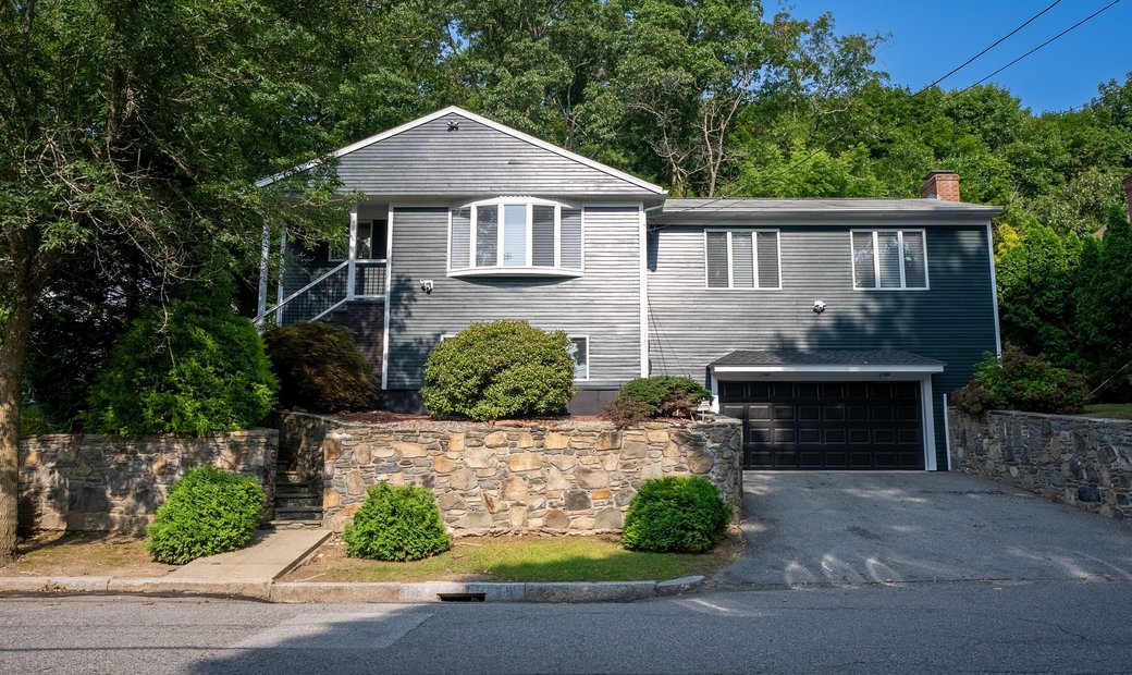 Charming Contemporary Raised Ranch In Providence, Rhode Island, United ...