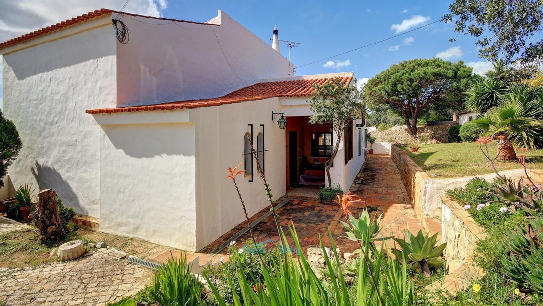 Attractive Country Home Close To The Beach And In Albufeira, Algarve ...