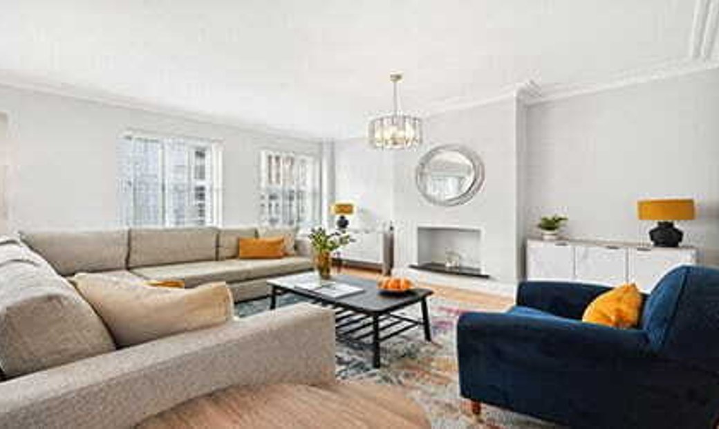 Stafford Court, Kensington High Street W8 In London, England, United ...