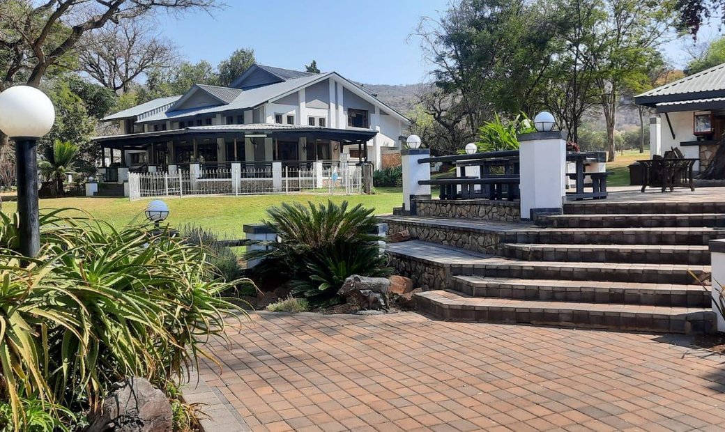 Stunning 167 Hectare Game Farm And Lodge For In Brits, North West ...
