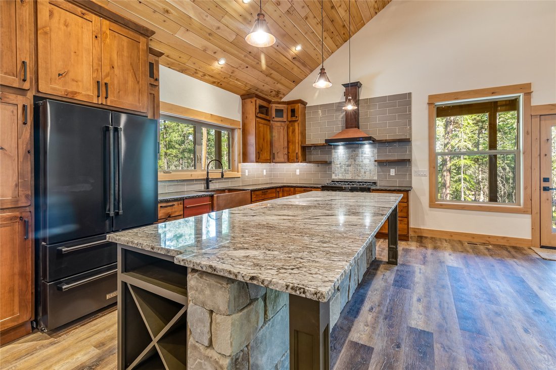 212 Colter South Road In Lakeside, Montana, United States For Sale ...