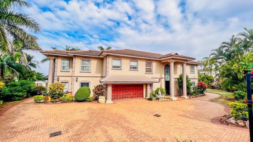 Double Volume Mansion With Stunning In Blackburn, Kwa Zulu Natal, South ...