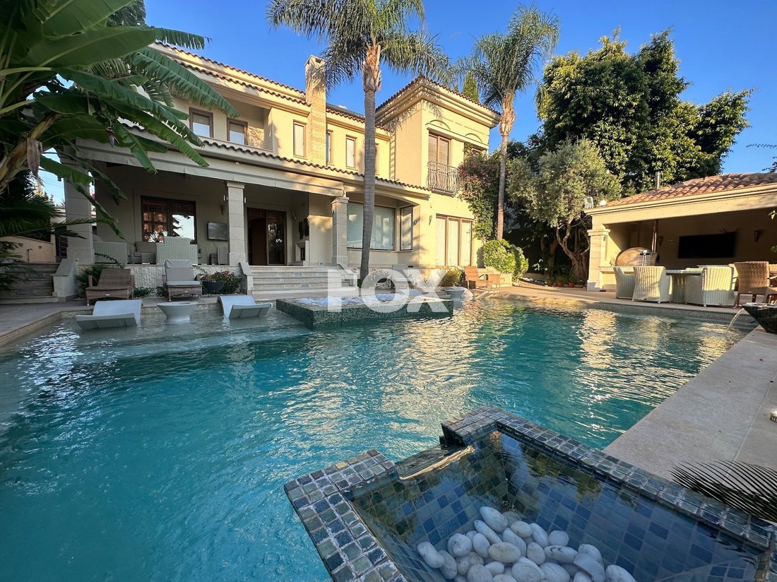 Luxury Villa With Tropical Gardens, Luxury In Germasogeia, Limassol ...