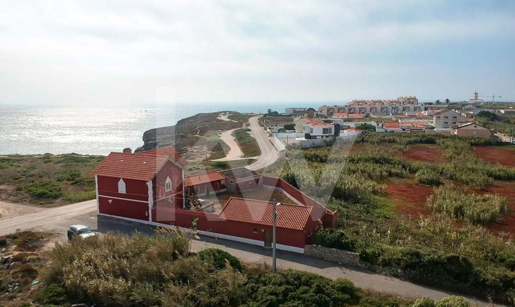 Detached House By The Sea In Peniche In Peniche, Leiria District ...