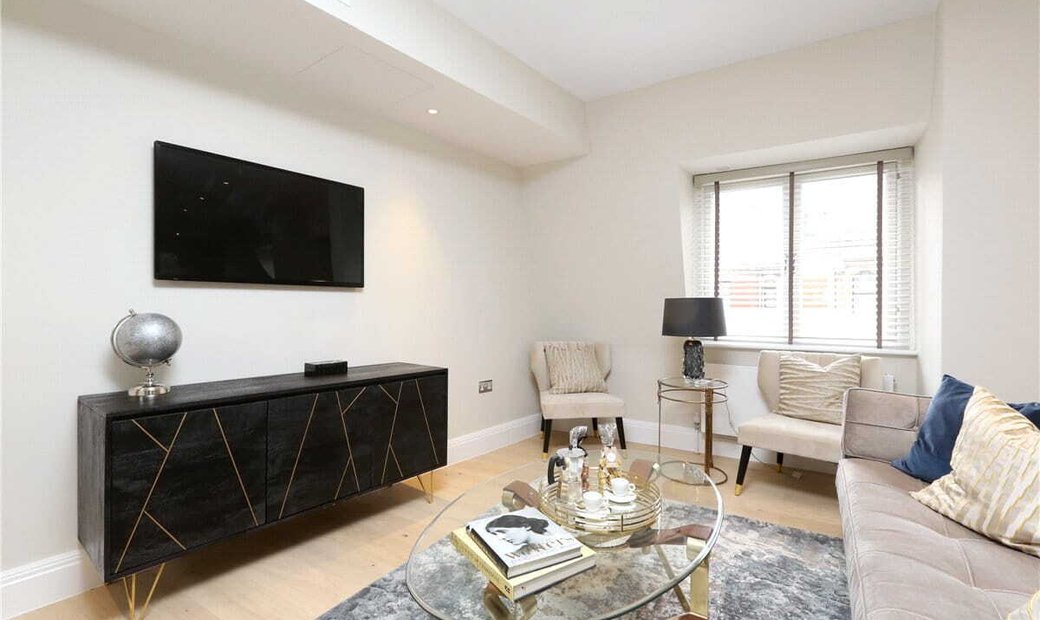 Bell Yard, Strand Wc2 A In London, England, United Kingdom For Rent ...