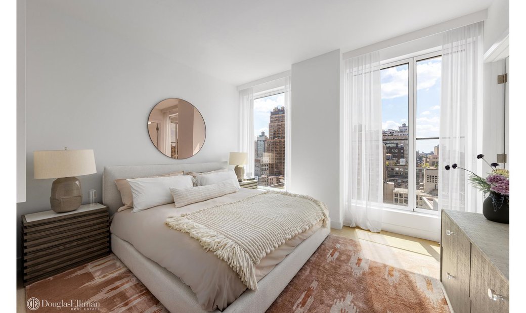 Condo New York In New York, New York, United States For Sale (14670749)