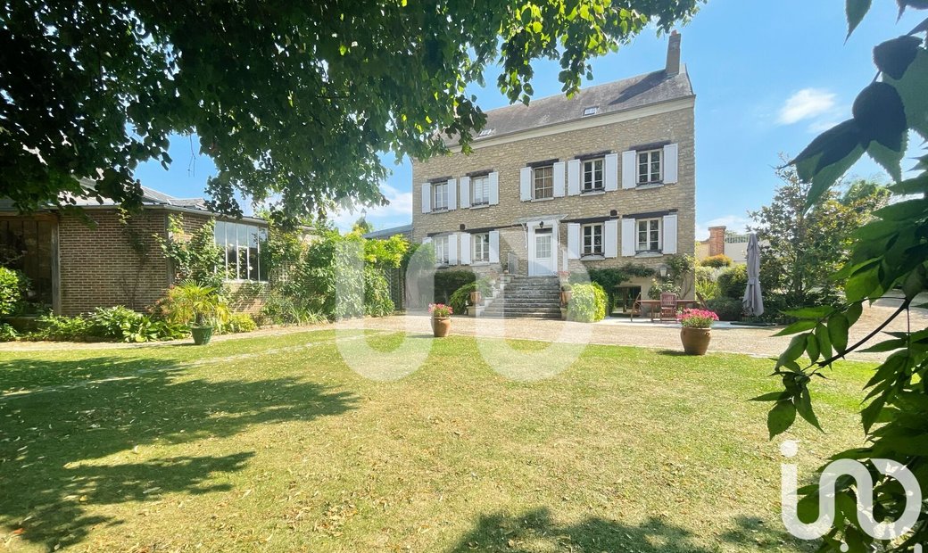 Vente Maison De Village 10 Pièces In Pacy Sur Eure, Normandy, France ...