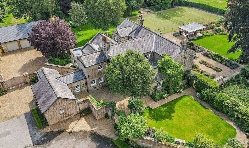 Malthouse Lane, Burn Bridge Hg3 In Harrogate, England, United Kingdom ...