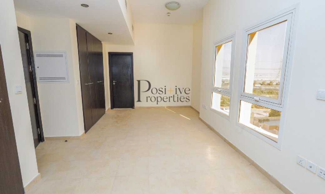 Multiple Cheques | Ready To Move | Hot In Dubai, Dubai, United Arab ...