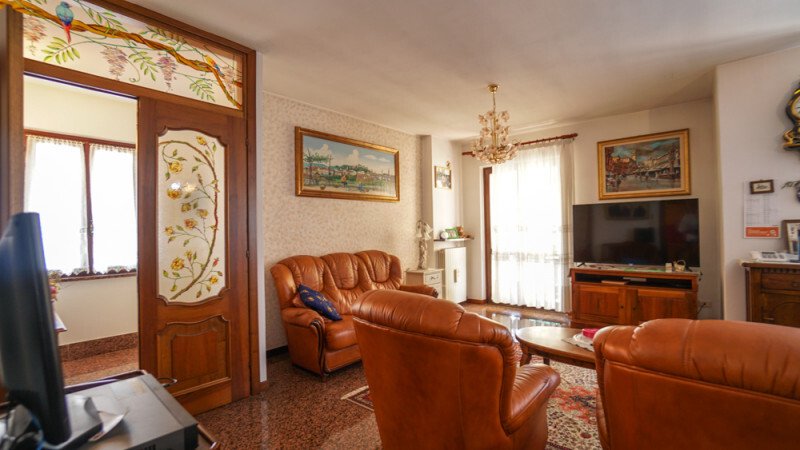 Verona Single House In Soave, Veneto, Italy For Sale (14685084)