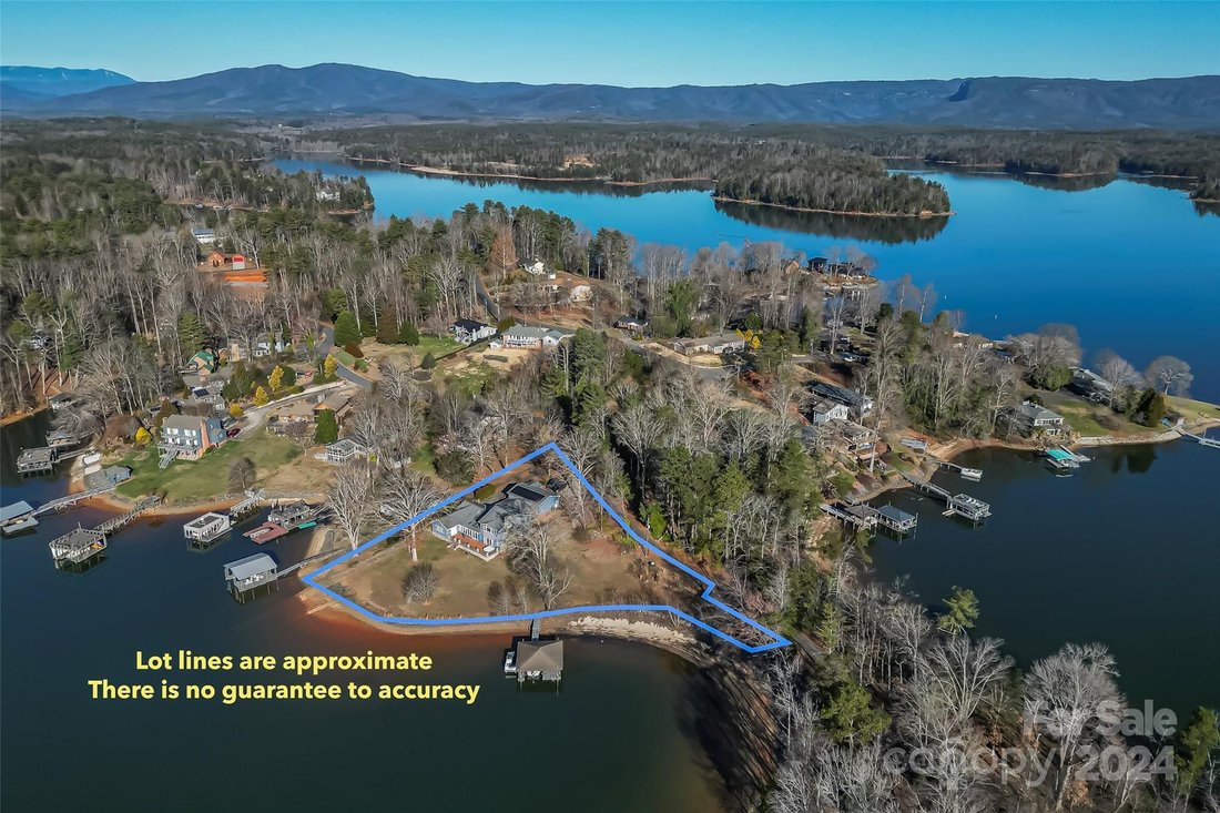 Stunning Waterfront Home On Lake James, In Nebo, North Carolina, United ...