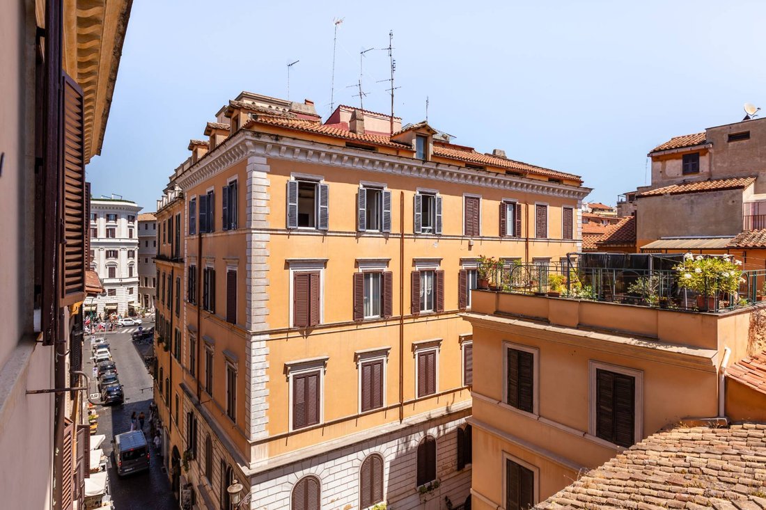 Apartment For Sale In Roma, Centro Storico In Rome, Lazio, Italy For ...