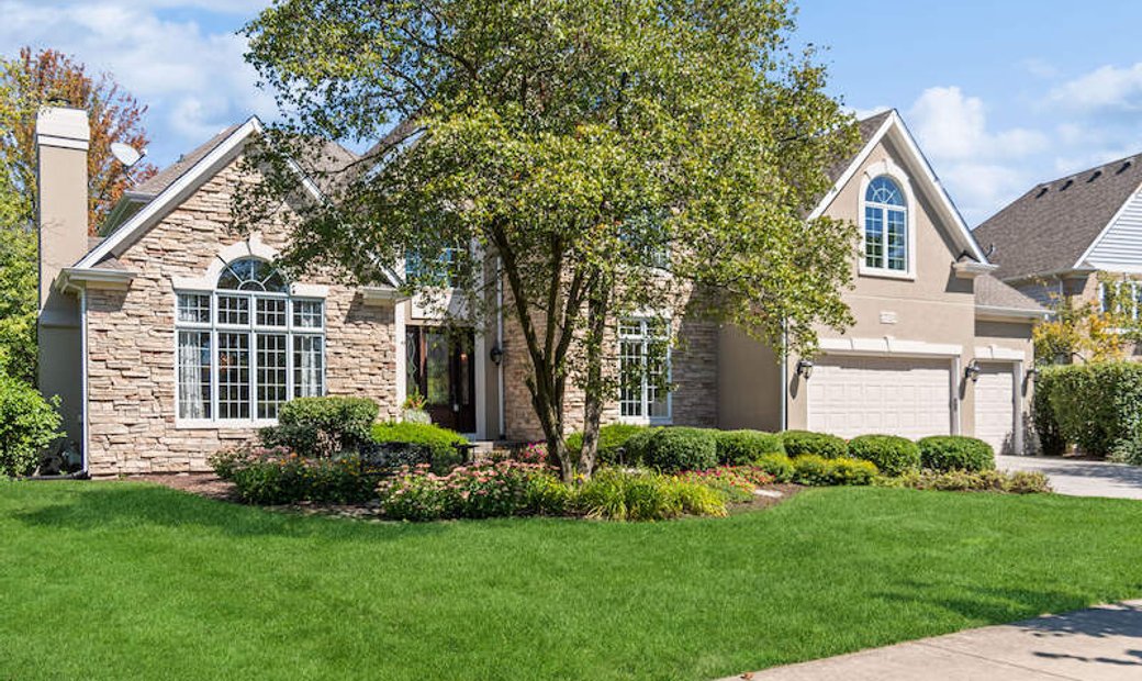 Grand And Gracious Five Bedroom Home In Naperville, Illinois, United ...