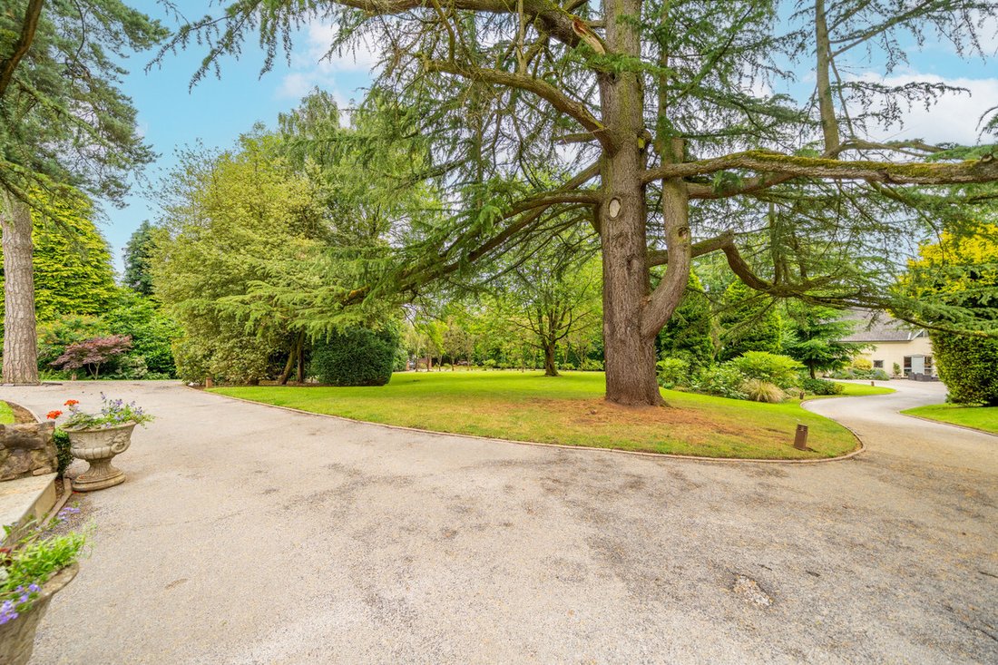 7 Bedroom Detached House For Sale In In Meriden, England, United ...