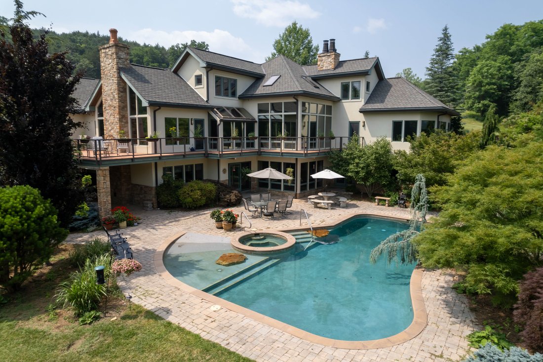 Cedar Grove In Rockbridge Baths, Virginia, United States For Sale ...