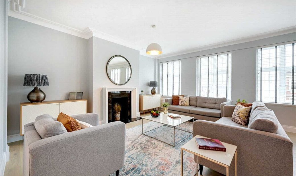 Stafford Court, Kensington High Street W8 In London, England, United ...