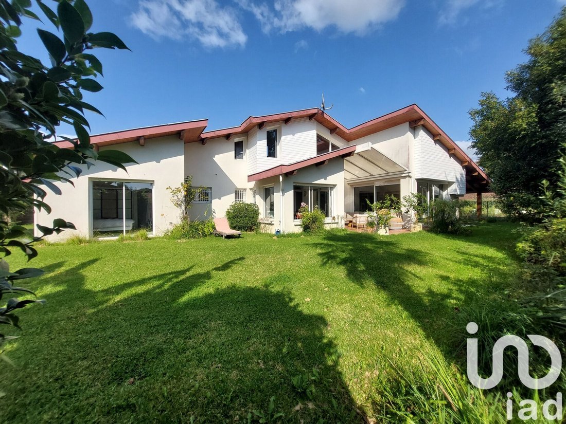 Vente Maison D'architecte 5 Pièces In Dax, Nouvelle Aquitaine, France ...