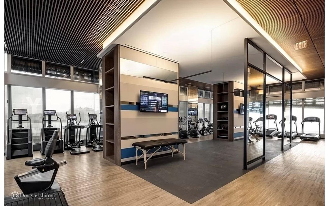 Condo New York In New York, New York, United States For Sale (14648153)