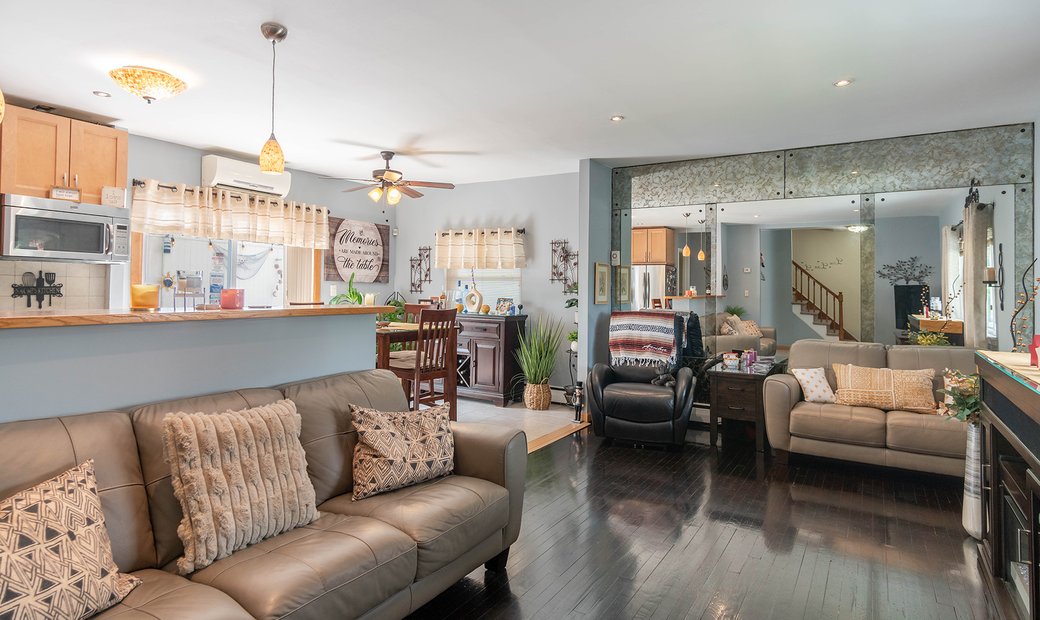 Delightful Semi Attached Home With In New York, New York, United States ...