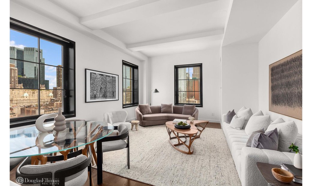 Condo New York In New York, New York, United States For Sale (14720185)