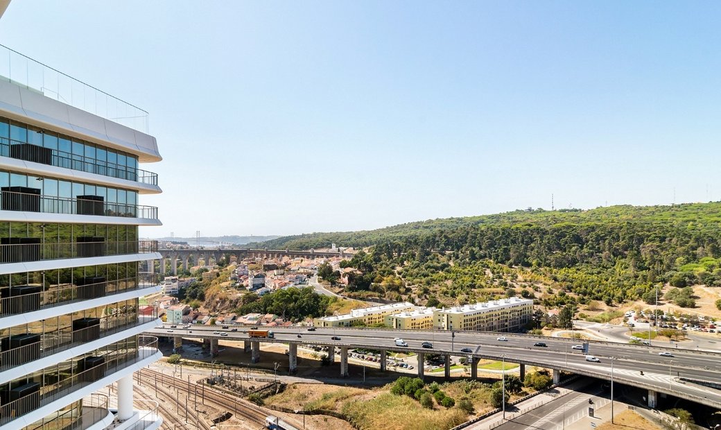 Magnificent, 4 Bedroom Apartment, Infinity Tower, In Lisbon, Lisbon ...