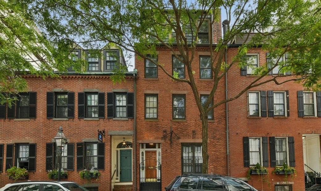Sunny Classic Single Family Townhouse In Boston, Massachusetts, United ...