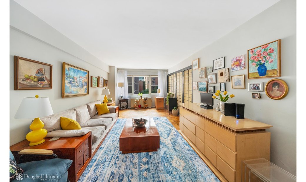 Coop New York In New York, New York, United States For Sale (14728584)