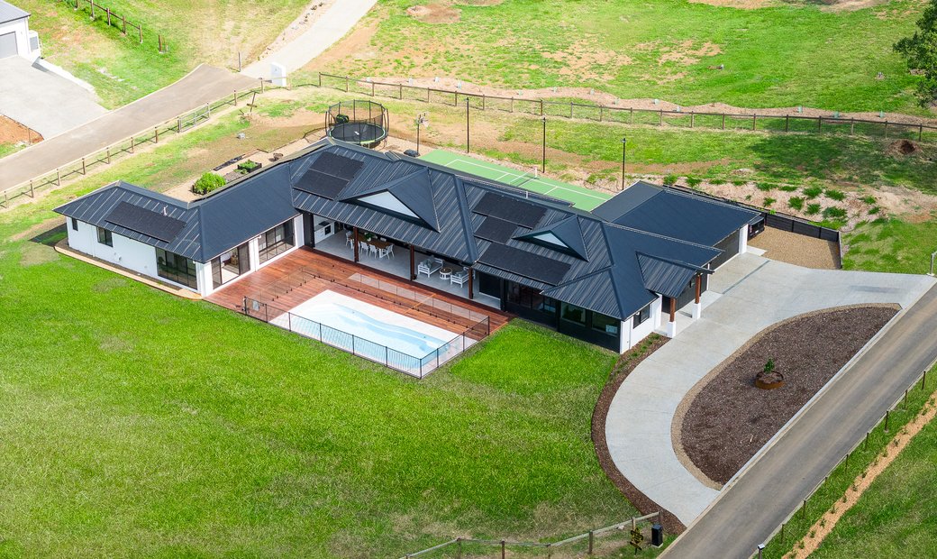 The Very Latest In Luxurious Living In Samford Valley, Queensland ...