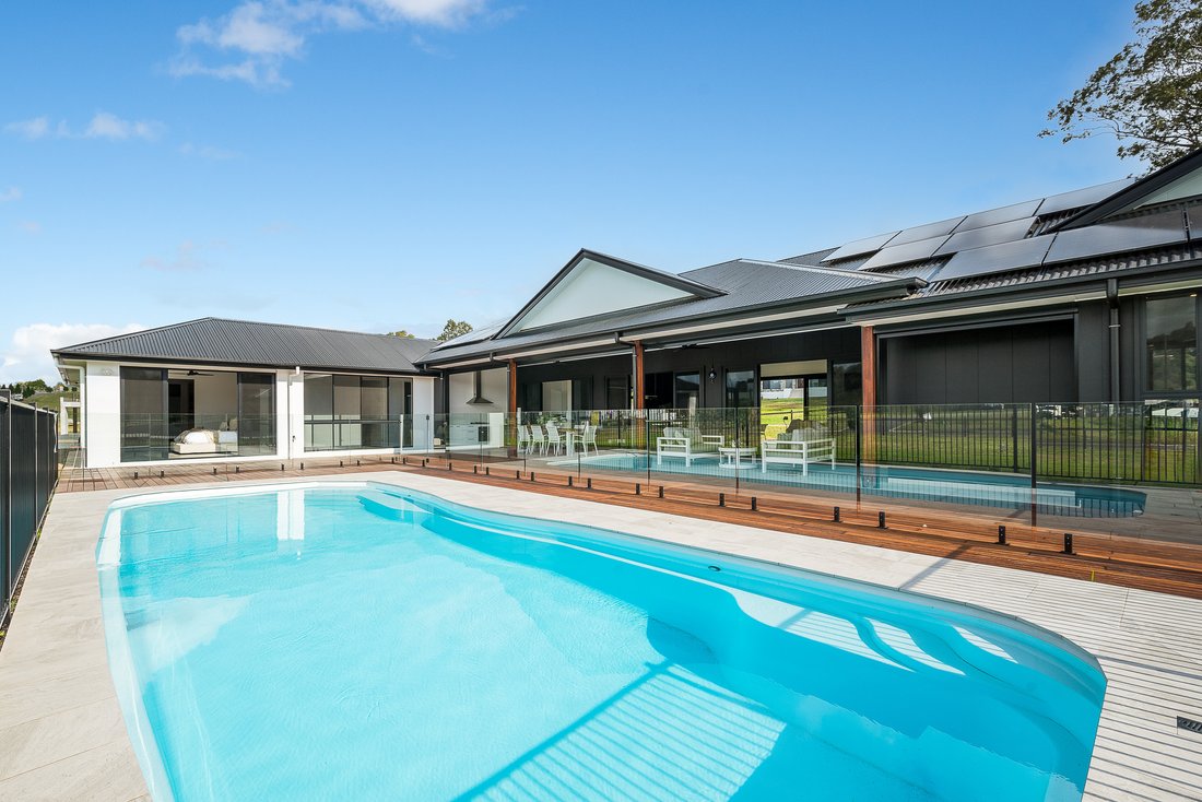 The Very Latest In Luxurious Living In Samford Valley, Queensland ...