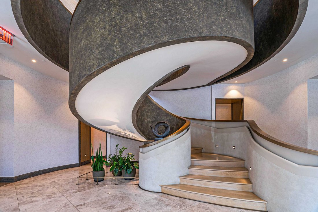 Luxurious Living In The St. Regis Residences Of In Rye, New York ...