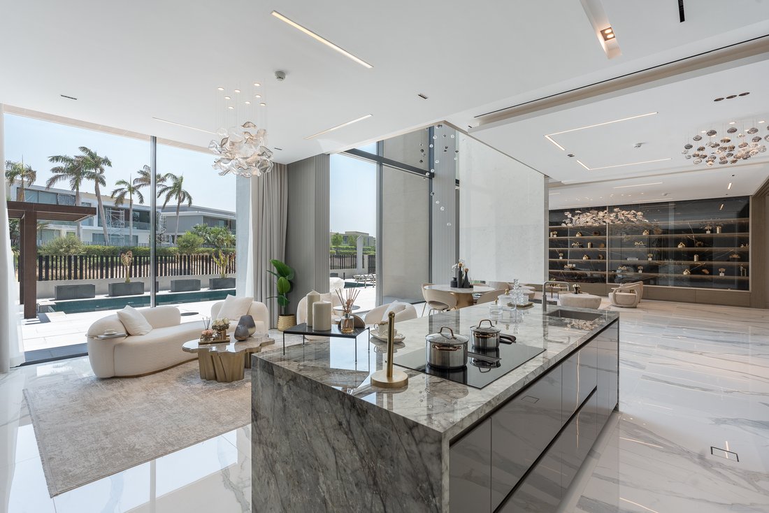 Modern Custom Built Villa In The Parkway In Dubai, Dubai, United Arab ...