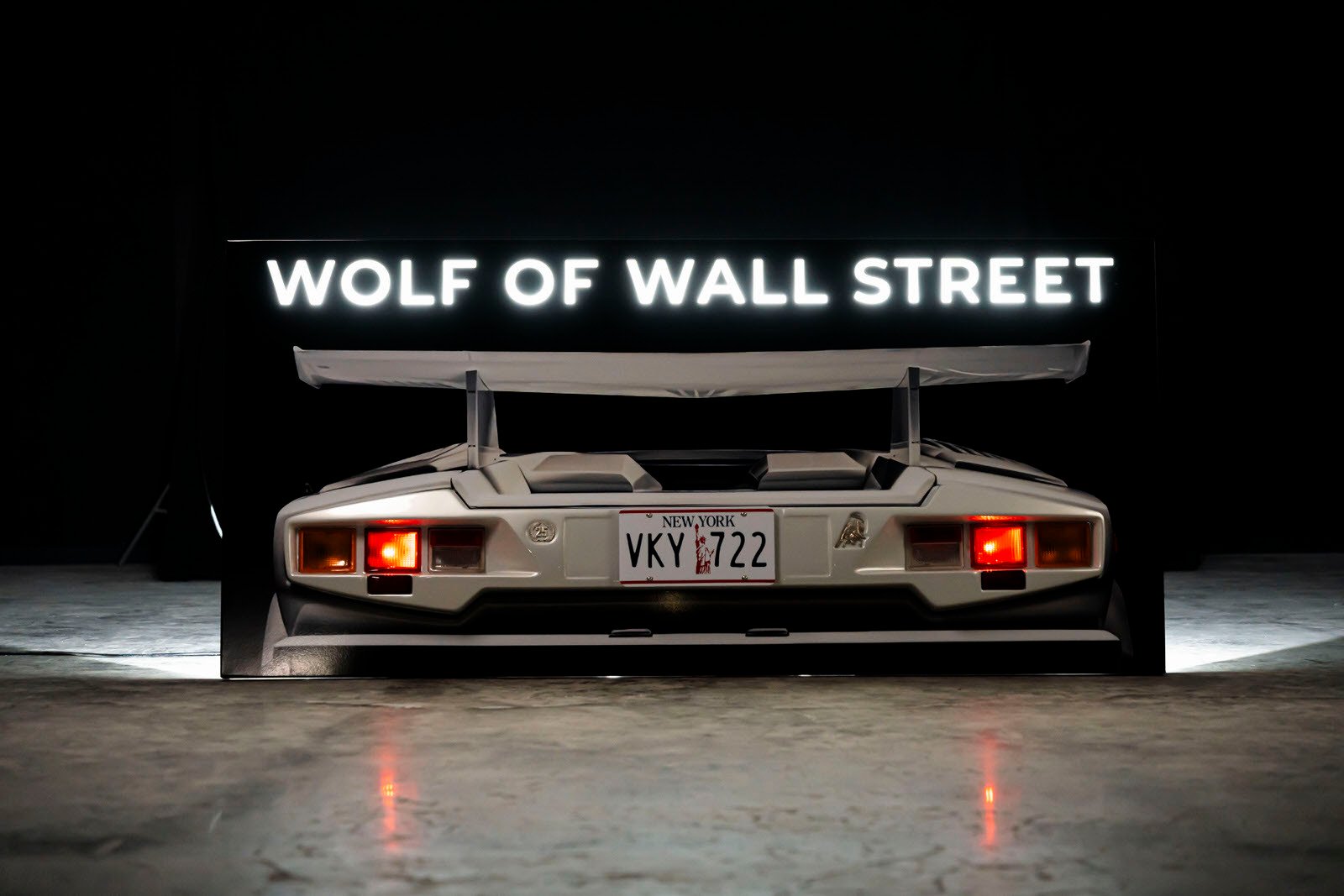 lamborghini countach wolf
