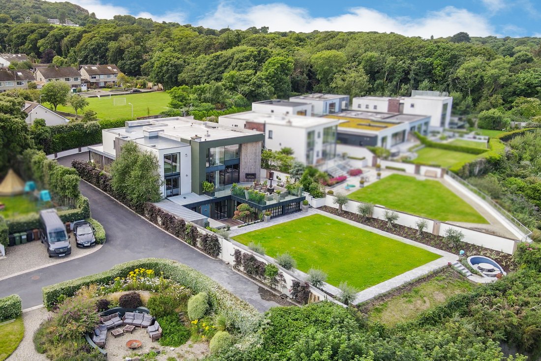 Thulla In Dublin, County Dublin, Ireland For Sale (14738870)