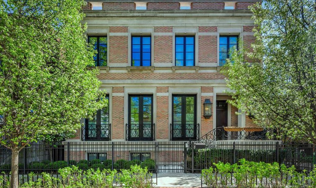 Custom Built Luxury Residence On Coveted In Chicago, Illinois, United ...