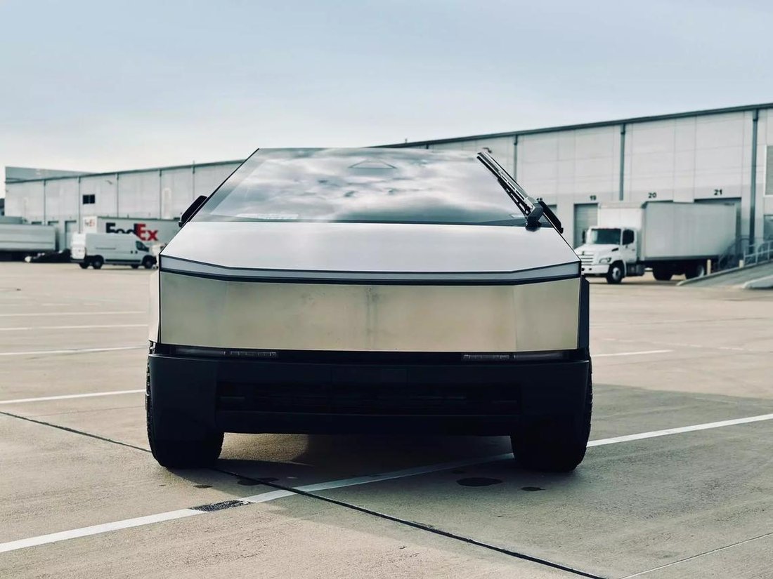 2024 Tesla Cybertruck In Houston, Tx, United States For Sale (14744189)