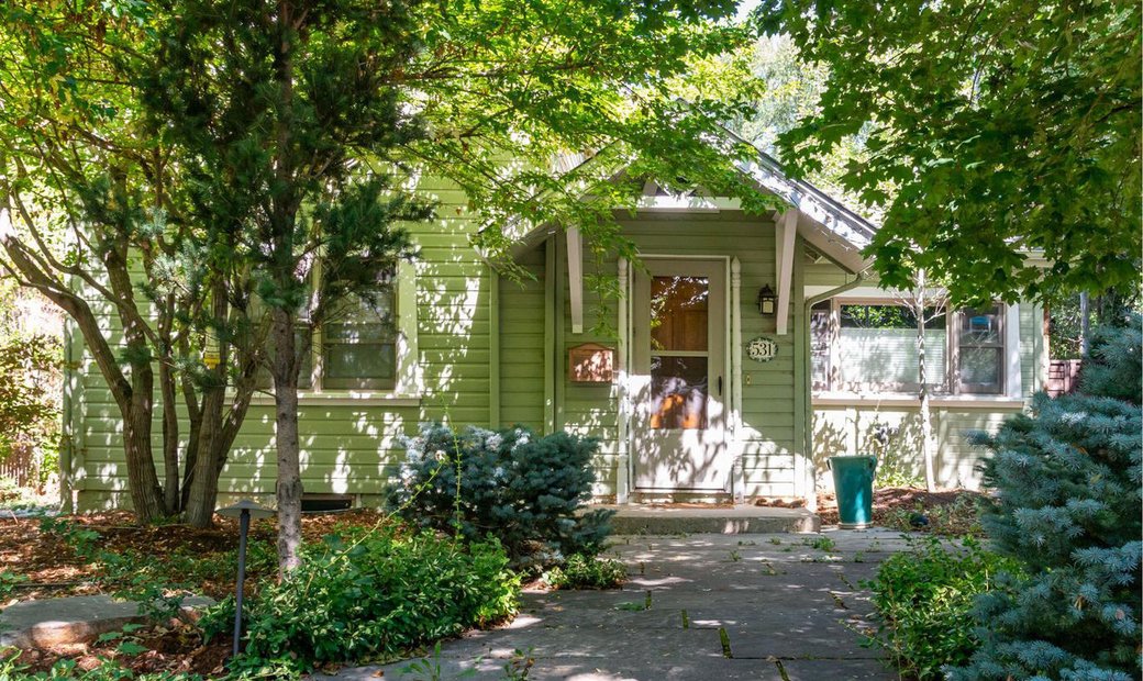 Charming 1900s Cottage With Guest Suite And In Boulder, Colorado ...