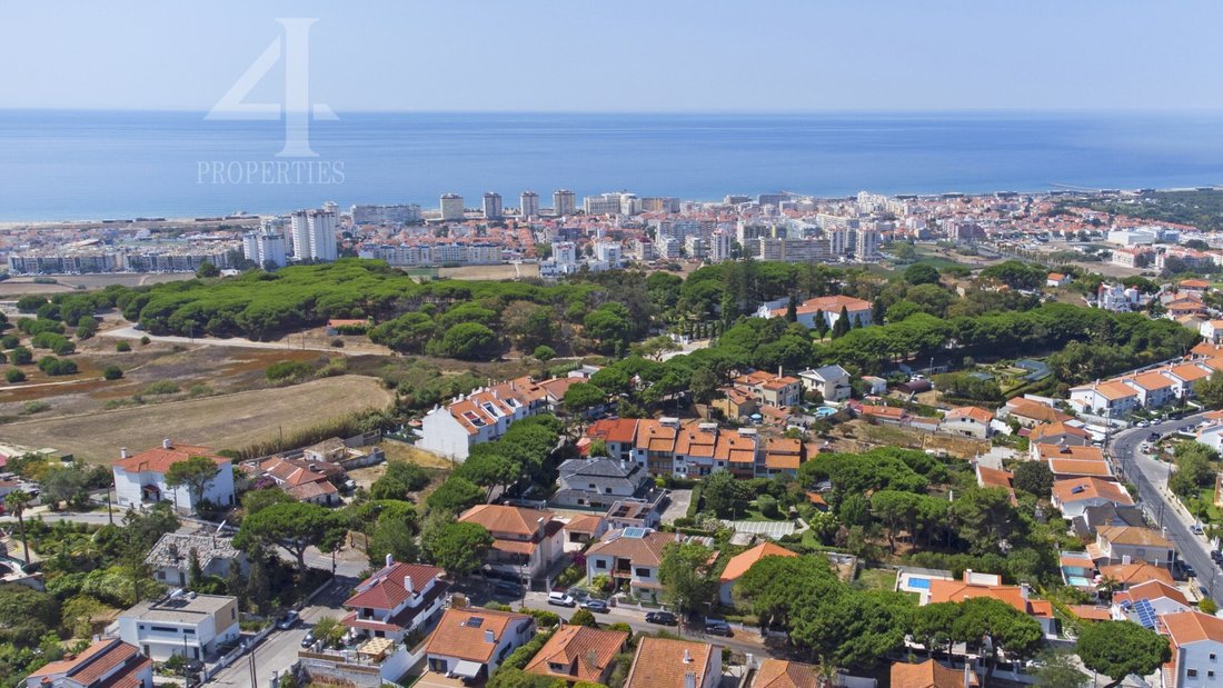 Land For 3 Housing In Almada, Setubal, Portugal For Sale (14759830)