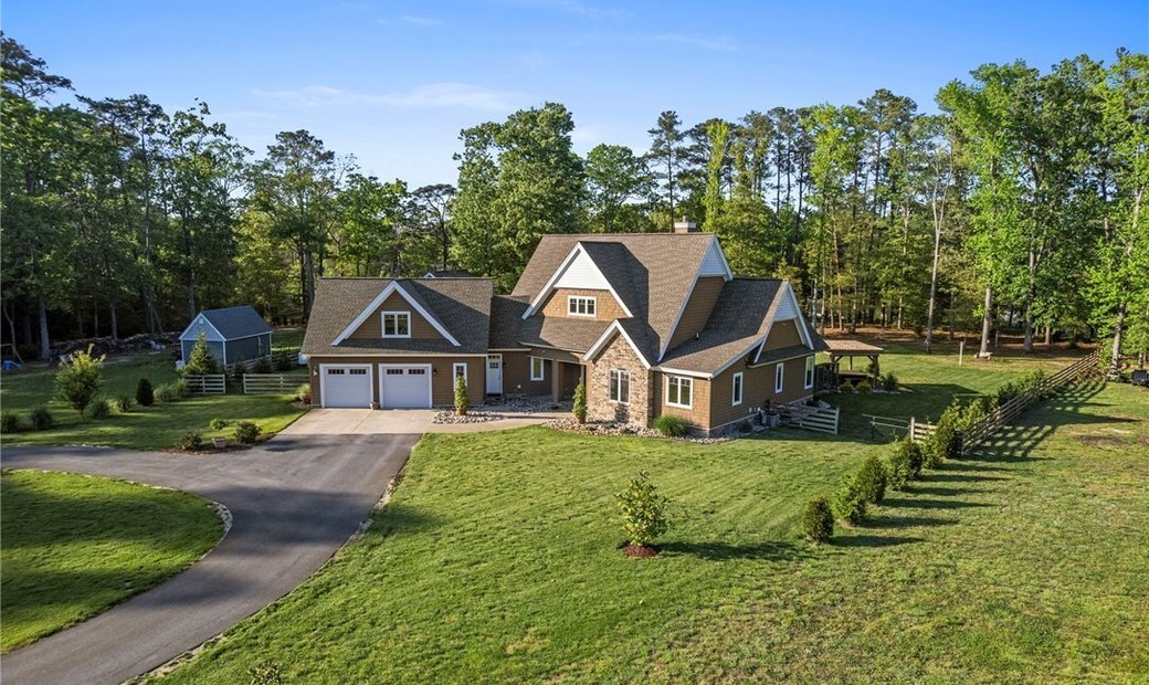 Waterfront Oasis At The Mouth Of The In Mathews, Virginia, United ...