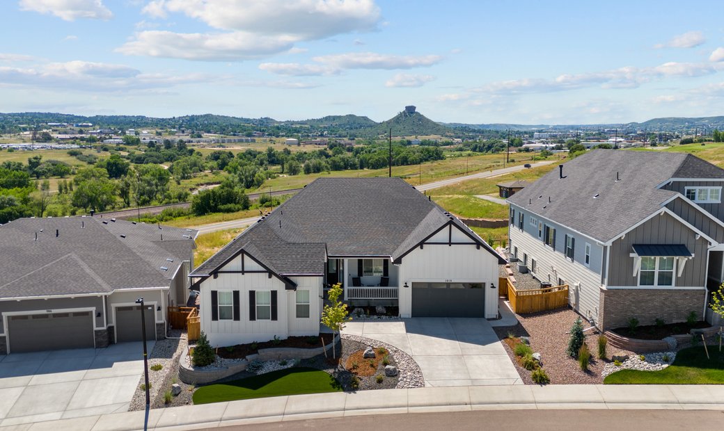 Modern Farmhouse In Castle Rock, Colorado, United States For Sale ...